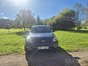 Grey Toyota RAV4 2007 in Liepaja, with an engine capacity of 2.00 L and mileage of 309 thousand km for 3300 €, photo 11 on AUTOMOTO.COM.LV