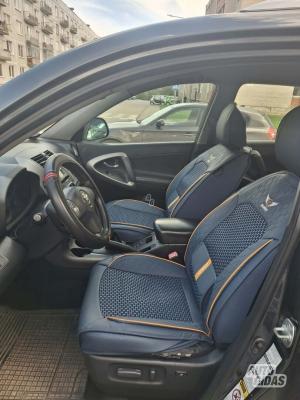Pelēks Toyota RAV4 2007 Jonava, ar dzinēja tilpumu 2.20 L un nobraukumu 302 tūkst. km par 3400 €, foto 8 vietnē AUTOMOTO.COM.LV