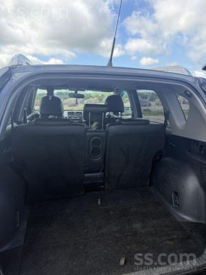 Grey Toyota RAV4 2008 in Daugavpils, with an engine capacity of 2.20 L and mileage of 400 thousand km for 4100 €, photo 8 on AUTOMOTO.COM.LV