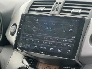Pelēks Toyota RAV4 2008 Rēzekne, ar dzinēja tilpumu 2.20 L un nobraukumu 275 tūkst. km par 3950 €, foto 22 vietnē AUTOMOTO.COM.LV