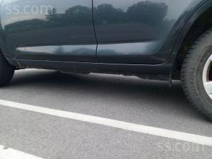 Pelēks Toyota RAV4 2008 Rīga, ar dzinēja tilpumu 2.20 L un nobraukumu 253 tūkst. km par 4300 €, foto 9 vietnē AUTOMOTO.COM.LV