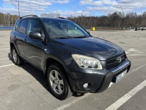 Pelēks Toyota RAV4 2009 Klaipėda, ar dzinēja tilpumu 2.00 L un nobraukumu 122 tūkst. km par 7900 €, foto 6 vietnē AUTOMOTO.COM.LV