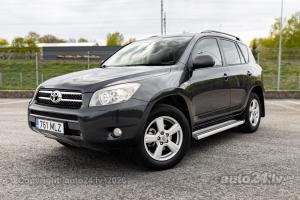 Grey Toyota RAV4 2009 in Tallinn, with an engine capacity of 2.00 L and mileage of 170 thousand km for 6800 €, photo  on AUTOMOTO.COM.LV