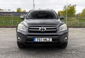 Grey Toyota RAV4 2009 in Tallinn, with an engine capacity of 2.00 L and mileage of 170 thousand km for 6800 €, photo 4 on AUTOMOTO.COM.LV