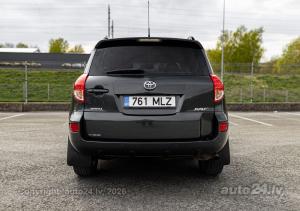 Grey Toyota RAV4 2009 in Tallinn, with an engine capacity of 2.00 L and mileage of 170 thousand km for 6800 €, photo 5 on AUTOMOTO.COM.LV