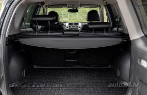 Grey Toyota RAV4 2009 in Tallinn, with an engine capacity of 2.00 L and mileage of 170 thousand km for 6800 €, photo 19 on AUTOMOTO.COM.LV