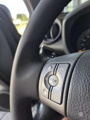 Grey Toyota RAV4 2009 in Vilnius, with an engine capacity of 2.23 L and mileage of 207 thousand km for 5400 €, photo 19 on AUTOMOTO.COM.LV