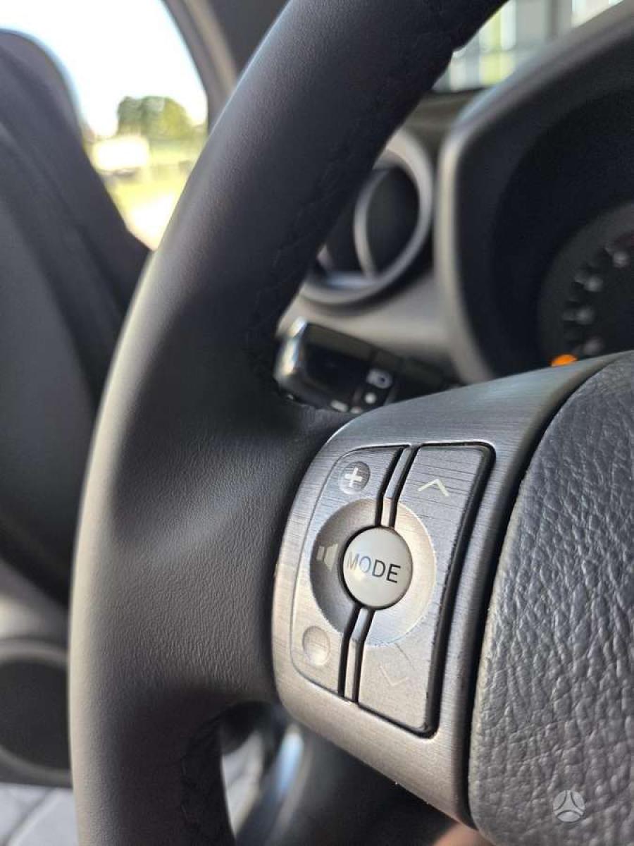 Grey Toyota RAV4 2009 in Vilnius, with an engine capacity of 2.23 L and mileage of 207 thousand km for 5400 €, photo 19 on AUTOMOTO.COM.LV