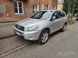 Pelēks Toyota RAV4 2009 Daugavpils, ar dzinēja tilpumu 2.20 L un nobraukumu 270 tūkst. km par 5700 €, foto 5 vietnē AUTOMOTO.COM.LV