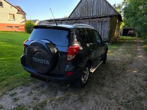 Pelēks Toyota RAV4 2009 Ukmergė, ar dzinēja tilpumu 2.23 L un nobraukumu 211 tūkst. km par 5400 €, foto 8 vietnē AUTOMOTO.COM.LV