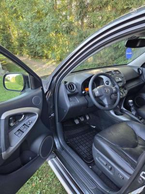 Pelēks Toyota RAV4 2009 Ukmergė, ar dzinēja tilpumu 2.23 L un nobraukumu 211 tūkst. km par 5400 €, foto 11 vietnē AUTOMOTO.COM.LV