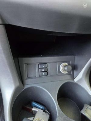 Pelēks Toyota RAV4 2009 Ukmergė, ar dzinēja tilpumu 2.23 L un nobraukumu 211 tūkst. km par 5400 €, foto 21 vietnē AUTOMOTO.COM.LV