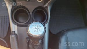 Pelēks Toyota RAV4 2009 Rīga, ar dzinēja tilpumu 2.20 L un nobraukumu 278 tūkst. km par 4500 €, foto 14 vietnē AUTOMOTO.COM.LV