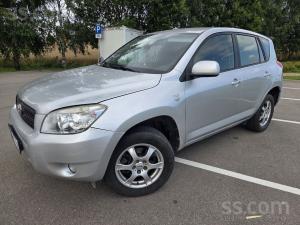 Pelēks Toyota RAV4 2009 Jēkabpils, ar dzinēja tilpumu 2.20 L un nobraukumu 230 tūkst. km par 4900 €, foto 15 vietnē AUTOMOTO.COM.LV