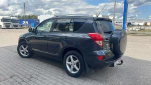 Pelēks Toyota RAV4 2009 Marijampole, ar dzinēja tilpumu 2.00 L un nobraukumu 250 tūkst. km par 4699 €, foto 8 vietnē AUTOMOTO.COM.LV