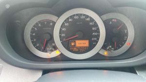 Pelēks Toyota RAV4 2009 Marijampole, ar dzinēja tilpumu 2.00 L un nobraukumu 250 tūkst. km par 4699 €, foto 12 vietnē AUTOMOTO.COM.LV