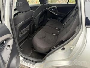 Grey Toyota RAV4 2009 in Daugavpils, with an engine capacity of 2.20 L and mileage of 0 thousand km for 5750 €, photo 20 on AUTOMOTO.COM.LV