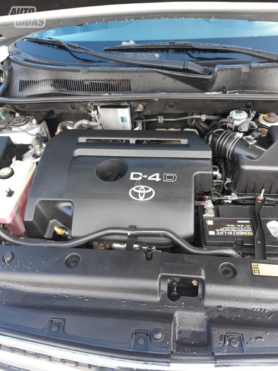 Pelēks Toyota RAV4 2010 Klaipėda, ar dzinēja tilpumu 2.20 L un nobraukumu 250 tūkst. km par 9500 €, foto 3 vietnē AUTOMOTO.COM.LV