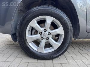 Pelēks Toyota RAV4 2010 Rīga, ar dzinēja tilpumu 2.20 L un nobraukumu 197 tūkst. km par 5490 €, foto 25 vietnē AUTOMOTO.COM.LV