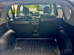 Pelēks Toyota RAV4 2010 Rīga, ar dzinēja tilpumu 2.20 L un nobraukumu 340 tūkst. km par 6500 €, foto 14 vietnē AUTOMOTO.COM.LV