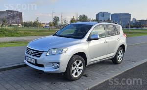 Pelēks Toyota RAV4 2010 Rīga, ar dzinēja tilpumu 2.20 L un nobraukumu 208 tūkst. km par 7900 €, foto 6 vietnē AUTOMOTO.COM.LV