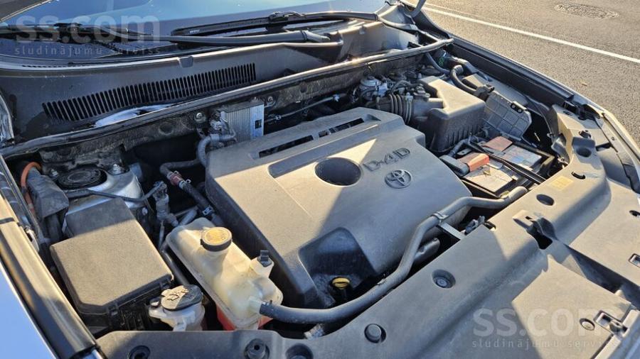 Pelēks Toyota RAV4 2010 Rīga, ar dzinēja tilpumu 2.20 L un nobraukumu 208 tūkst. km par 7900 €, foto 10 vietnē AUTOMOTO.COM.LV