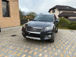 Pelēks Toyota RAV4 2011 Rīga, ar dzinēja tilpumu 2.20 L un nobraukumu 0 tūkst. km par 8700 €, foto 7 vietnē AUTOMOTO.COM.LV