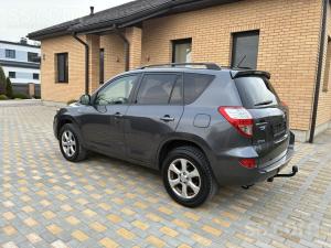 Pelēks Toyota RAV4 2011 Rīga, ar dzinēja tilpumu 2.20 L un nobraukumu 0 tūkst. km par 8700 €, foto 9 vietnē AUTOMOTO.COM.LV
