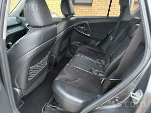 Pelēks Toyota RAV4 2011 Rīga, ar dzinēja tilpumu 2.20 L un nobraukumu 0 tūkst. km par 8700 €, foto 19 vietnē AUTOMOTO.COM.LV