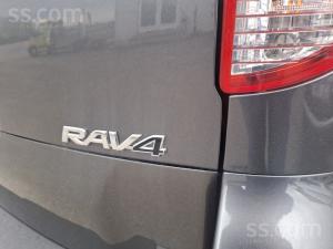 Grey Toyota RAV4 2011 in Talsi, with an engine capacity of 2.20 L and mileage of 239 thousand km for 8300 €, photo 26 on AUTOMOTO.COM.LV