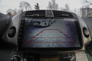 Grey Toyota RAV4 2011 in Riga, with an engine capacity of 2.20 L and mileage of 248 thousand km for 7590 €, photo 10 on AUTOMOTO.COM.LV