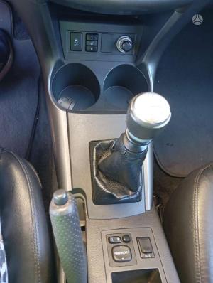 Pelēks Toyota RAV4 2011 Šauļi, ar dzinēja tilpumu 2.23 L un nobraukumu 220 tūkst. km par 6200 €, foto 11 vietnē AUTOMOTO.COM.LV