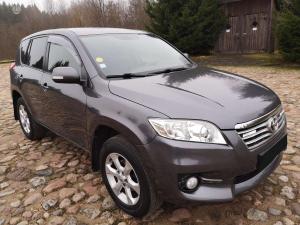 Grey Toyota RAV4 2012 in Telschi, with an engine capacity of 2.20 L and mileage of 126 thousand km for 8950 €, photo 2 on AUTOMOTO.COM.LV