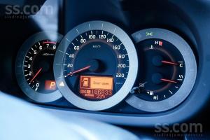 Pelēks Toyota RAV4 2012 Rīga, ar dzinēja tilpumu 2.00 L un nobraukumu 178 tūkst. km par 8390 €, foto 12 vietnē AUTOMOTO.COM.LV