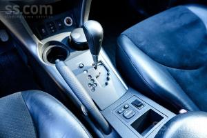 Pelēks Toyota RAV4 2012 Rīga, ar dzinēja tilpumu 2.00 L un nobraukumu 178 tūkst. km par 8390 €, foto 14 vietnē AUTOMOTO.COM.LV