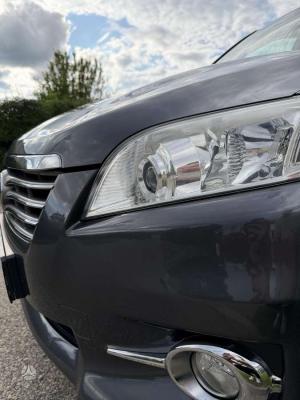 Pelēks Toyota RAV4 2012 Viļņa, ar dzinēja tilpumu 2.23 L un nobraukumu 261 tūkst. km par 6850 €, foto 7 vietnē AUTOMOTO.COM.LV