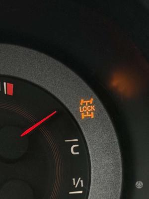 Pelēks Toyota RAV4 2012 Viļņa, ar dzinēja tilpumu 2.23 L un nobraukumu 261 tūkst. km par 6850 €, foto 29 vietnē AUTOMOTO.COM.LV