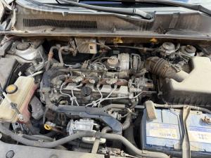 Pelēks Toyota RAV4 2012 Limbaži, ar dzinēja tilpumu 2.20 L un nobraukumu 176 tūkst. km par 8650 €, foto 11 vietnē AUTOMOTO.COM.LV