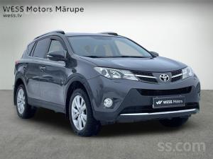 Grey Toyota RAV4 2013 in Riga, with an engine capacity of 2.20 L and mileage of 221 thousand km for 9990 €, photo 18 on AUTOMOTO.COM.LV