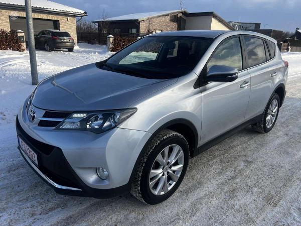 Pelēks Toyota RAV4 2013 Vilkaviškis, ar dzinēja tilpumu 2.20 L un nobraukumu 240 tūkst. km par 9700 €, foto 1 vietnē AUTOMOTO.COM.LV