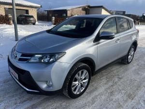 Pelēks Toyota RAV4 2013 Vilkaviškis, ar dzinēja tilpumu 2.20 L un nobraukumu 240 tūkst. km par 9700 €, foto  vietnē AUTOMOTO.COM.LV