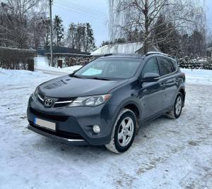 Grey Toyota RAV4 2013 in Vilnius, with an engine capacity of 2.50 L and mileage of 306 thousand km for 9950 €, photo  on AUTOMOTO.COM.LV