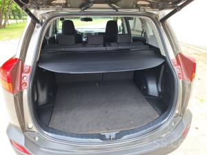 Pelēks Toyota RAV4 2013 Saldus, ar dzinēja tilpumu 2.20 L un nobraukumu 308 tūkst. km par 9450 €, foto 11 vietnē AUTOMOTO.COM.LV