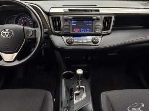 Pelēks Toyota RAV4 2013 Viļņa, ar dzinēja tilpumu 2.23 L un nobraukumu 255 tūkst. km par 12100 €, foto 16 vietnē AUTOMOTO.COM.LV