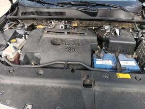 Grey Toyota RAV4 2013 in Utena, with an engine capacity of 2.23 L and mileage of 183 thousand km for 6650 €, photo 12 on AUTOMOTO.COM.LV