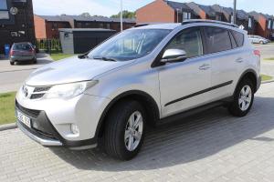 Pelēks Toyota RAV4 2013 Klaipėda, ar dzinēja tilpumu 2.00 L un nobraukumu 255 tūkst. km par 9800 €, foto  vietnē AUTOMOTO.COM.LV