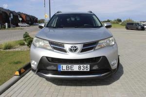 Pelēks Toyota RAV4 2013 Klaipėda, ar dzinēja tilpumu 2.00 L un nobraukumu 255 tūkst. km par 9800 €, foto 3 vietnē AUTOMOTO.COM.LV