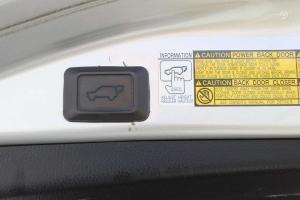 Pelēks Toyota RAV4 2013 Klaipėda, ar dzinēja tilpumu 2.00 L un nobraukumu 255 tūkst. km par 9800 €, foto 7 vietnē AUTOMOTO.COM.LV