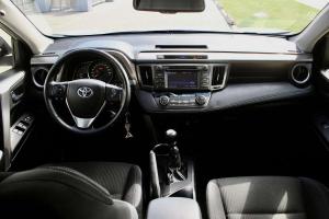 Pelēks Toyota RAV4 2013 Klaipėda, ar dzinēja tilpumu 2.00 L un nobraukumu 255 tūkst. km par 9800 €, foto 11 vietnē AUTOMOTO.COM.LV
