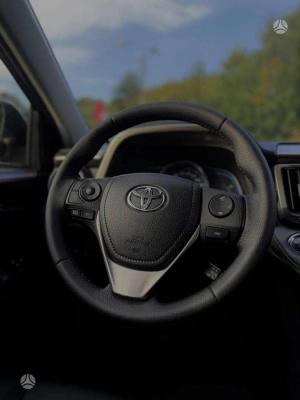 Grey Toyota RAV4 2013 in Siauliai, with an engine capacity of 2.23 L and mileage of 229 thousand km for 13650 €, photo 29 on AUTOMOTO.COM.LV